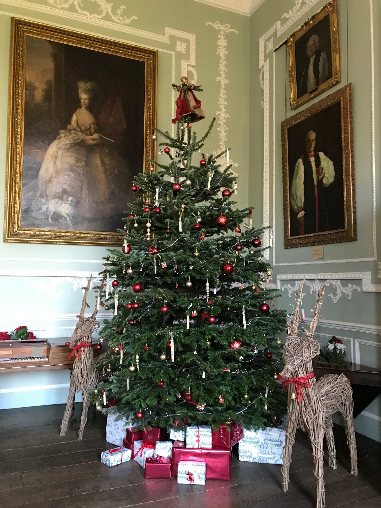 christmas tree 2019 - Hartlebury Castle